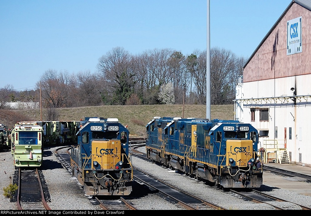 CSX 8250 and 2349